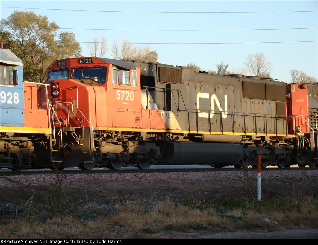 CN 5720